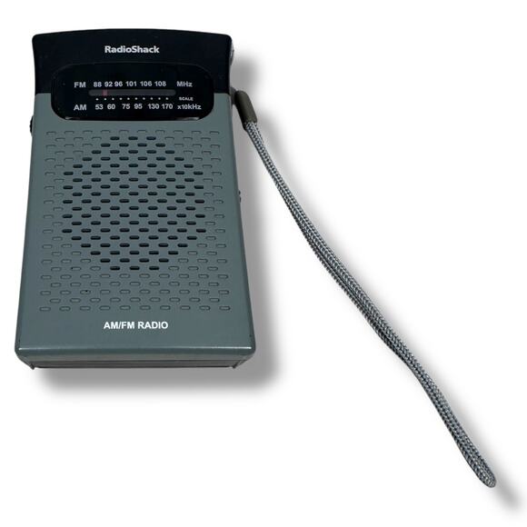 RadioShack | Portable Audio & Video | Vintage Radioshack 2586 Portable ...